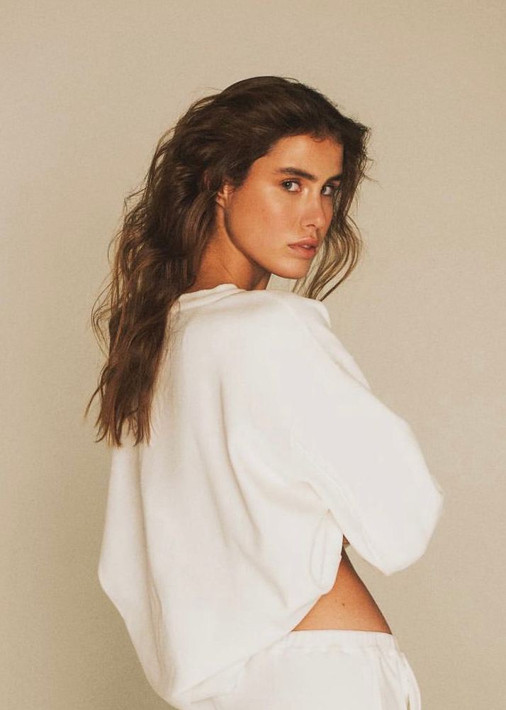 Swedish Mail Order Brides - Find a Swedish Bride Online